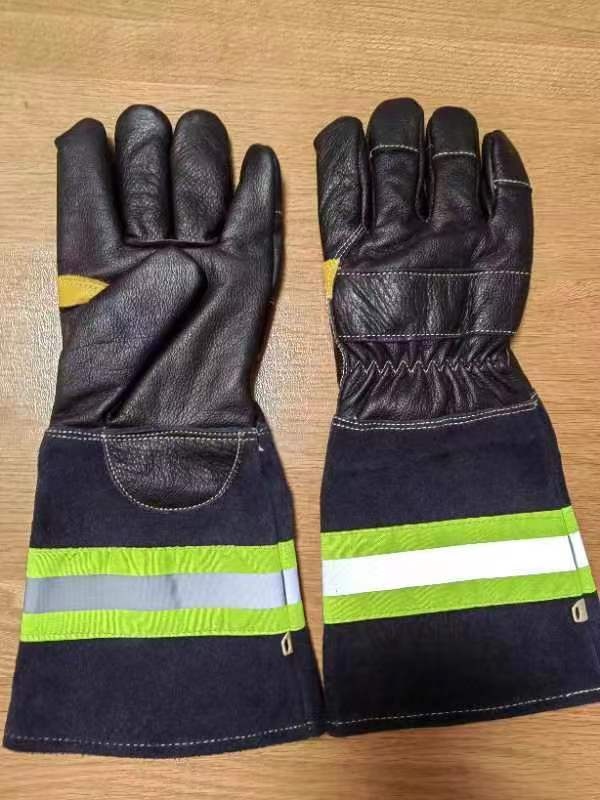 Fire gloves